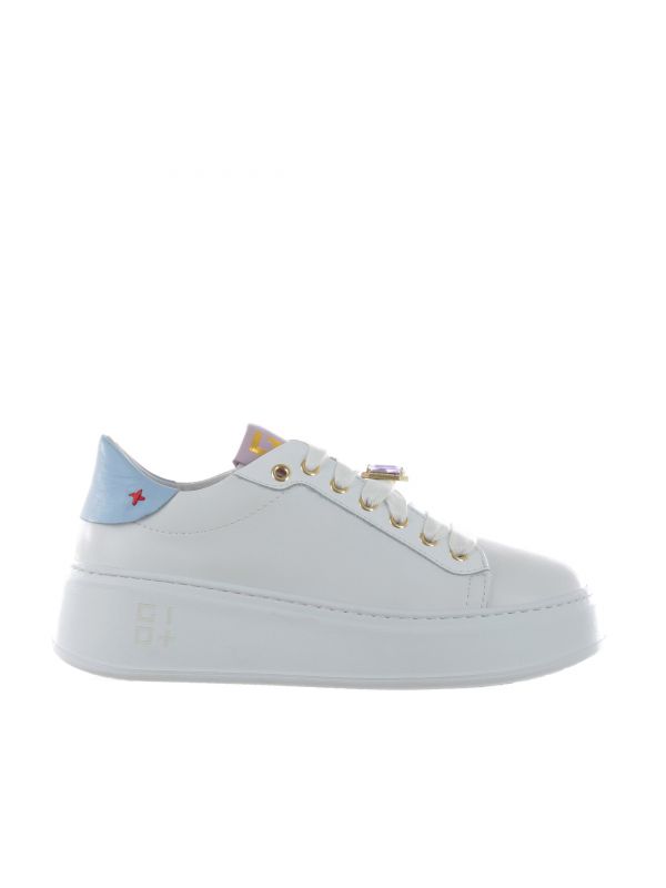 Gio+ sneaker in pelle con accessorio gioiello da donna
